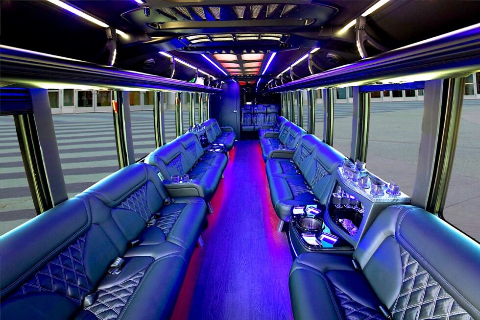 The Pinnacle - LA Party Bus